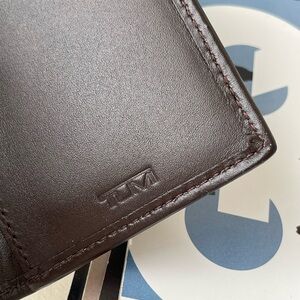 Tumi | Bags | Newtag Tumi Wallet Card Case Rare Limited Edition ...